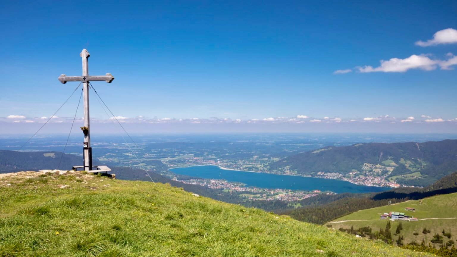 Hirschberg (mittelschwer, 13km, 890hm) - Servus Tegernsee